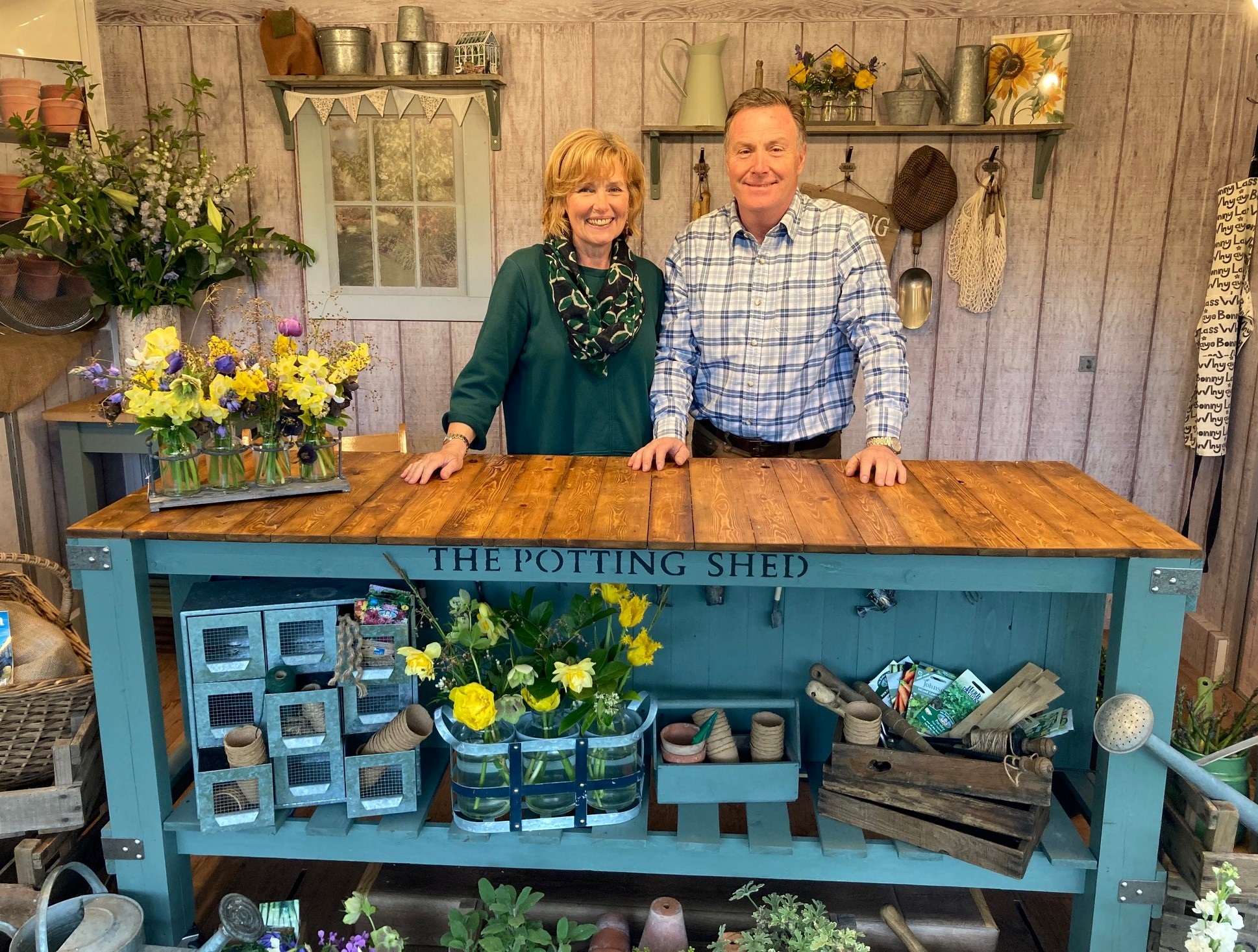 April's a busy time in the garden - Martin Fish - simply gardening